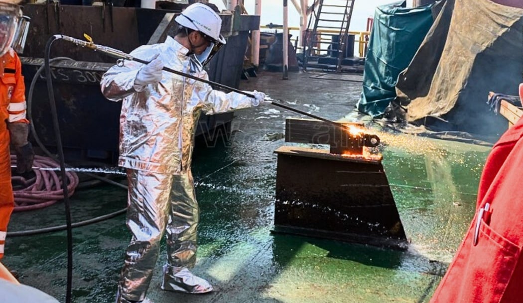 Understand Rolled Thermic Lance | An Advancement in Thermal Cutting